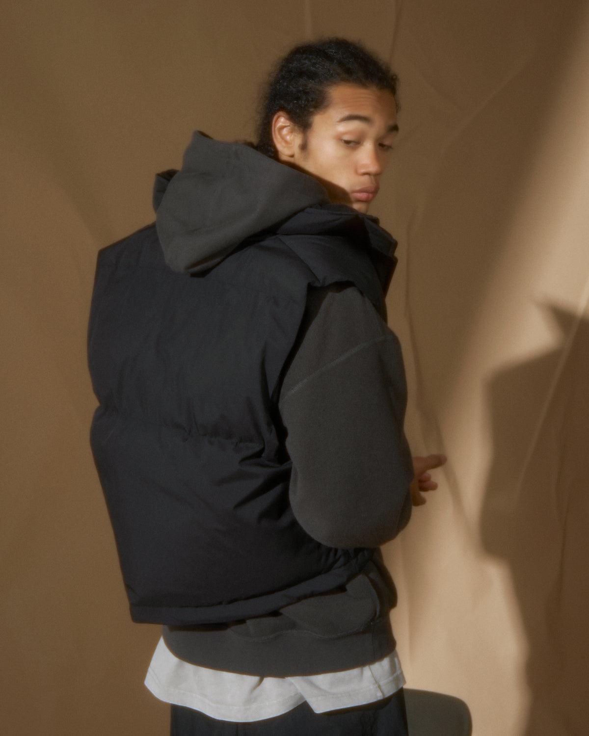 Off The Label clean fit puffer vest – TAKA ORIGINAL LIMITED