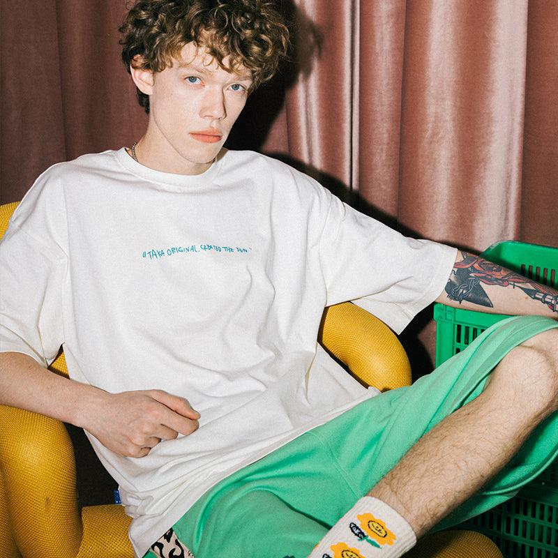 TAKA Original create the fun Lil Daisy t-shirt | cream white | 100% ...